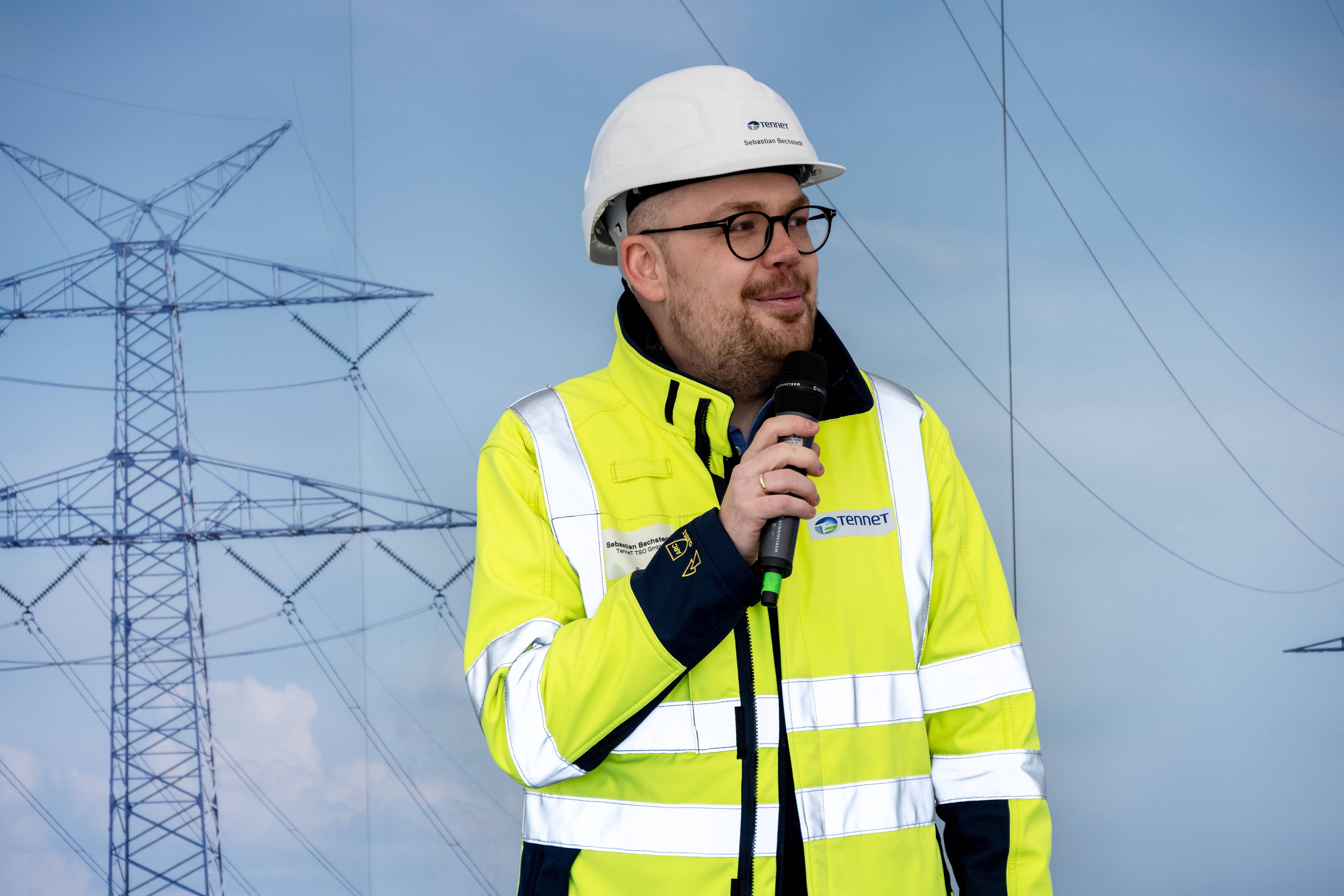 APG invests €2.5 billion in high-voltage grid TenneT Germany | Homepage ...